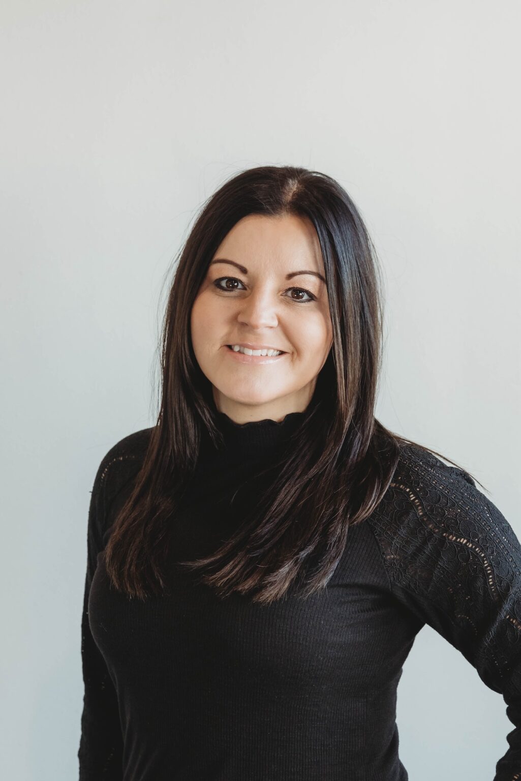 Meet Our Experts and Aestheticians | Total Skin